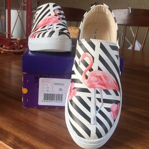 Neefs | Shoes | Neefs Comfortable Walking Shoes Brand New | Poshmark